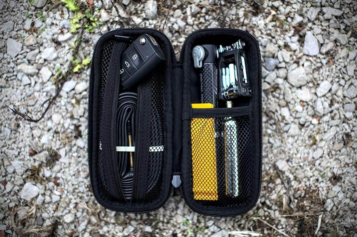 6 roadside repair tips for beginner cyclists – SIROKO CYCLING COMMUNITY